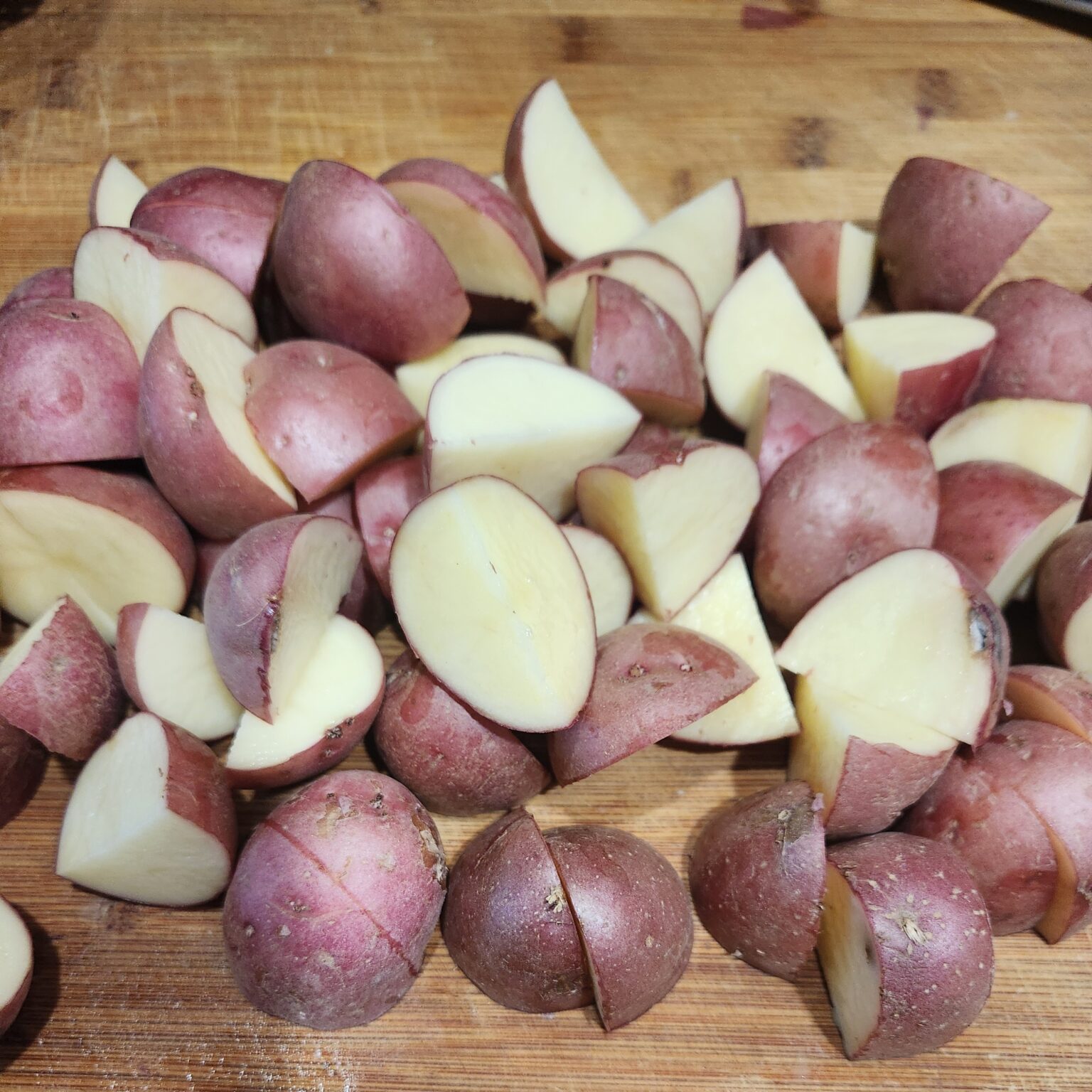 Red Skinned Mashed Potatoes With Rosemary And Garlic - The Copper Table